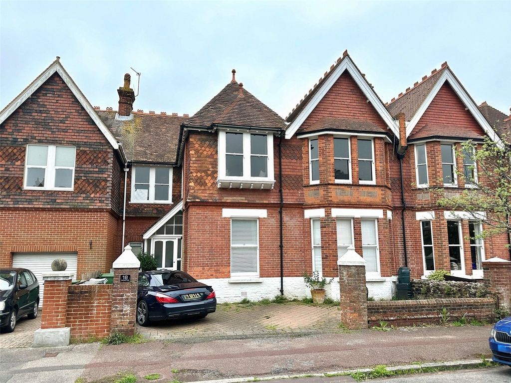 3 bed flat for sale in Hartfield Road, Eastbourne, East Sussex BN21, £ ...