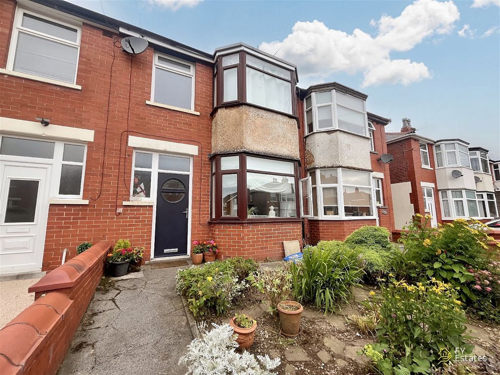 3 bed terraced house for sale in Lulworth Avenue, Blackpool FY3, £ ...