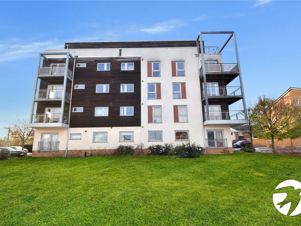2 bed flat for sale in Cameron Drive, Dartford, Kent DA1 - Zoopla