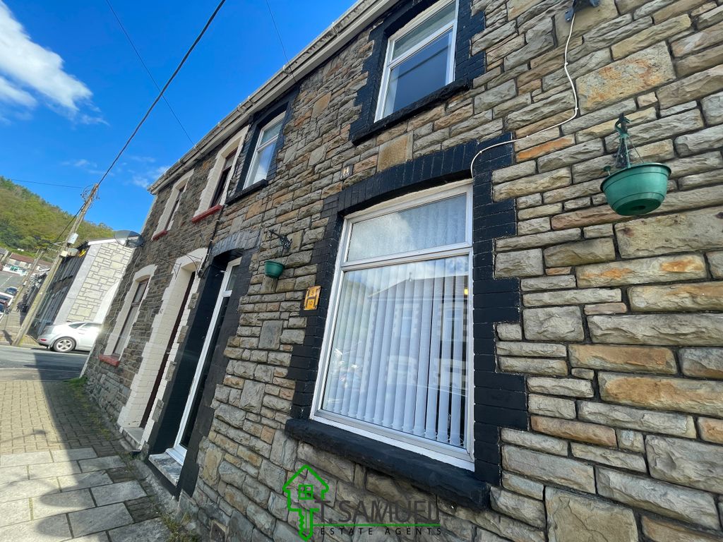 3 bed terraced house to rent in Herbert Street, Abercynon, Mountain Ash ...