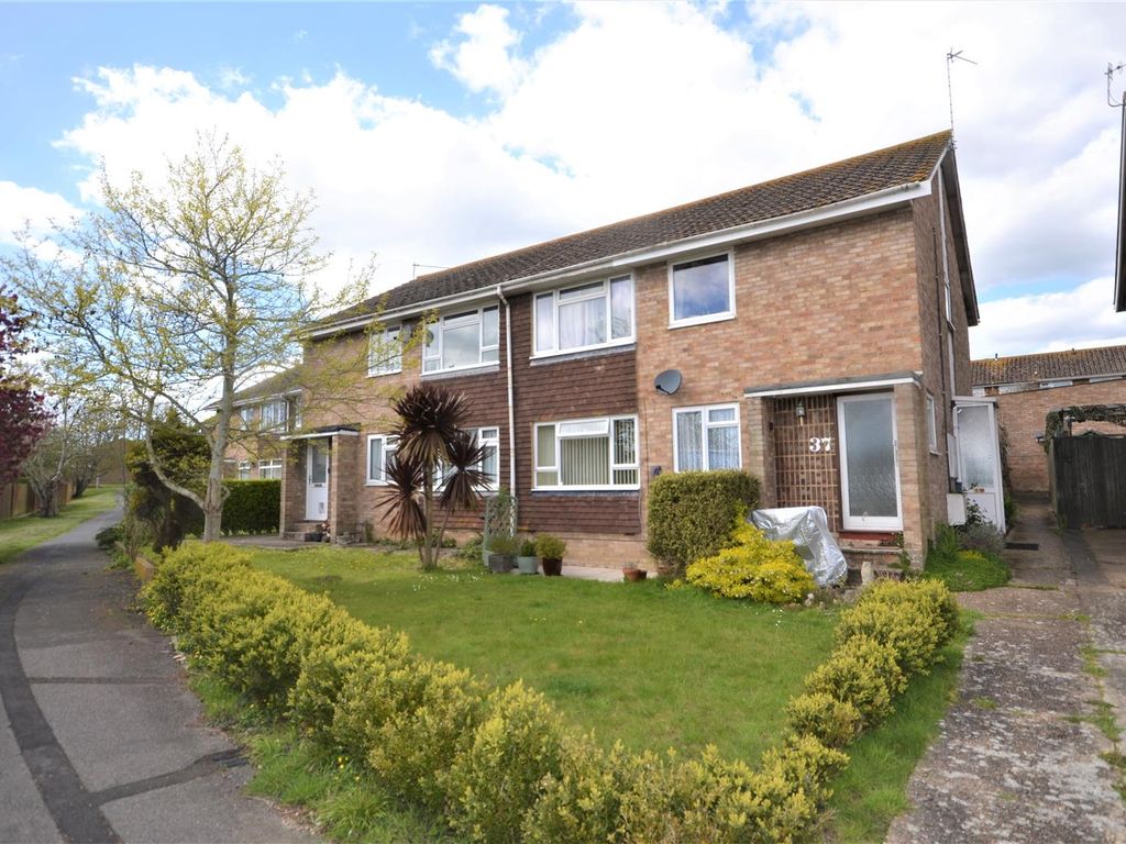 2 bed maisonette for sale in Shakespeare Walk, Eastbourne BN23 - Zoopla