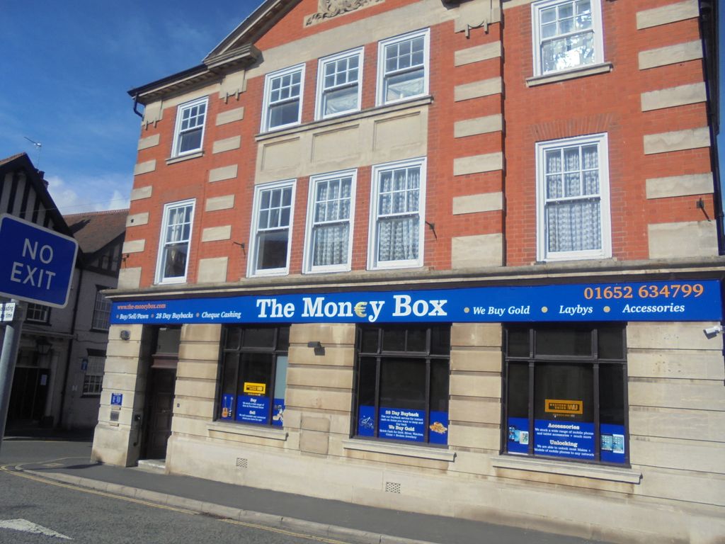 2 bed flat to rent in George Street, Barton-Upon-Humber DN18, £460 pcm ...