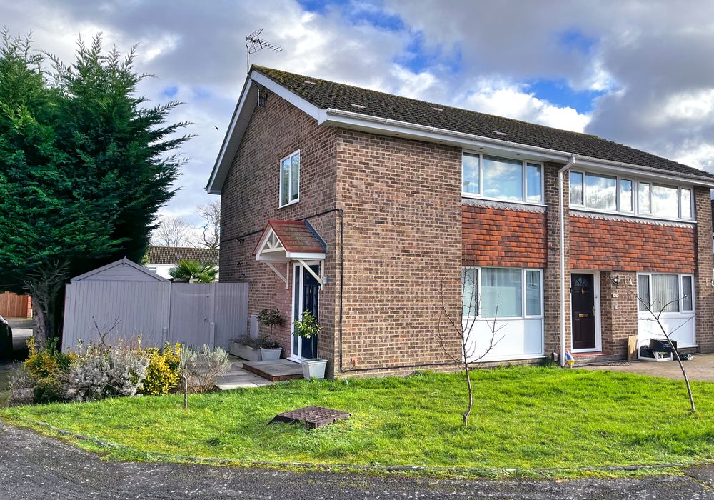 3 bed semi-detached house for sale in Friars Croft, Calmore, Totton ...