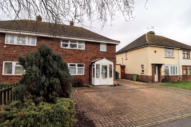 3 Bed Semi Detached House For Sale In Ashfield Grove Central Bletchley
