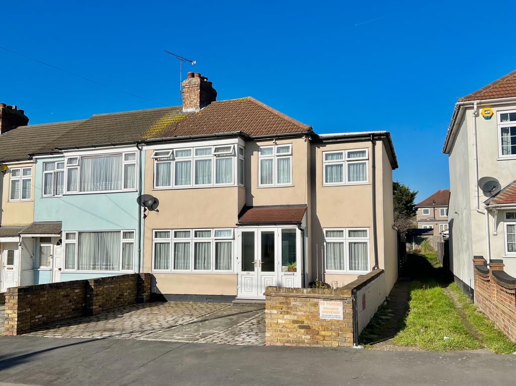 4 bed end terrace house for sale in Hulse Avenue, Romford, Essex RM7 ...