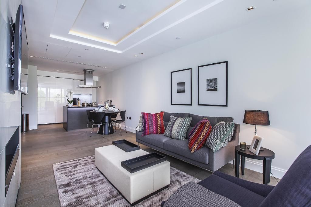 1 bed flat to rent in Charles House, 385 Kensington High Street, London W14, £3,397 pcm - Zoopla