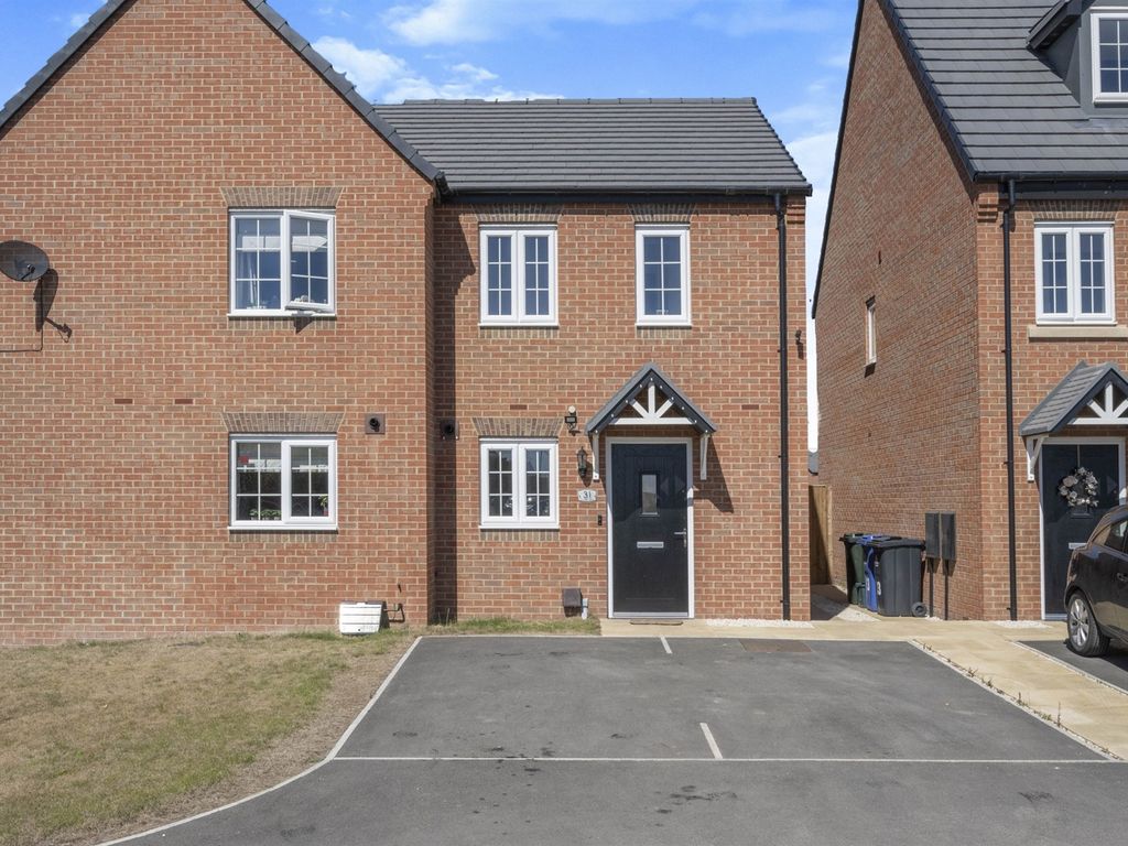 2 Bed Semi Detached House For Sale In Cutter Lane New Rossington