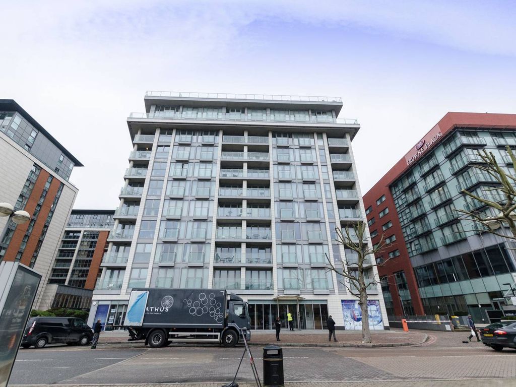 2 bed flat for sale in The Oxygen, Royal Docks, London E16 - Zoopla