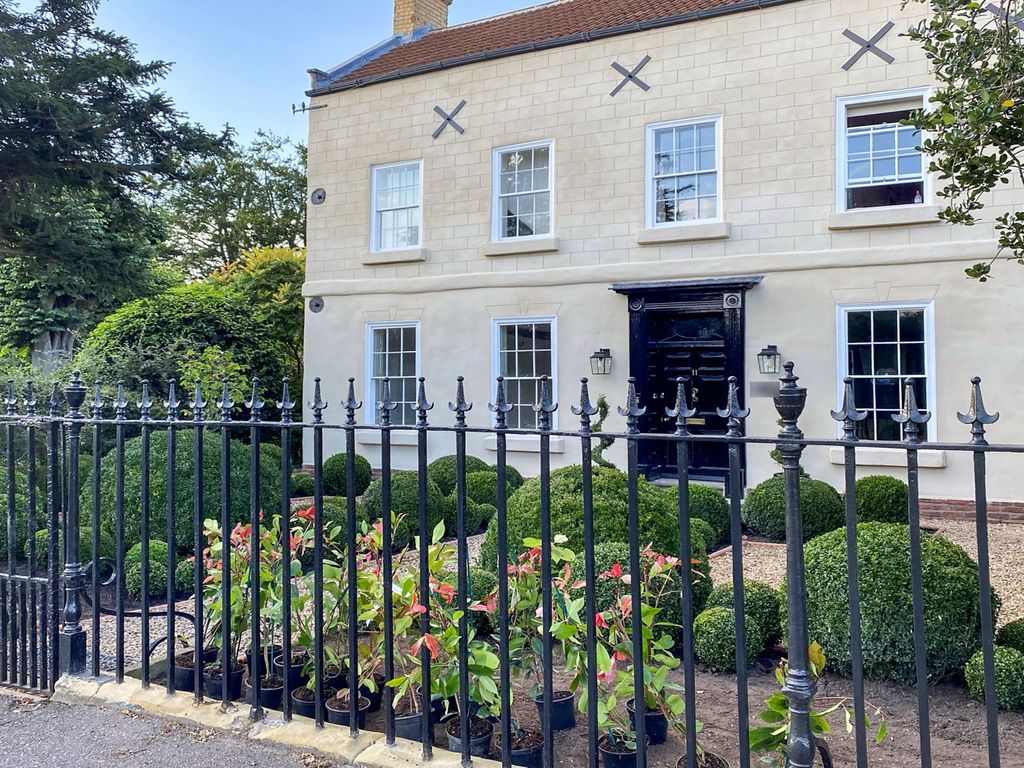 5 bed detached house for sale in High Street, Misterton, Doncaster DN10 ...