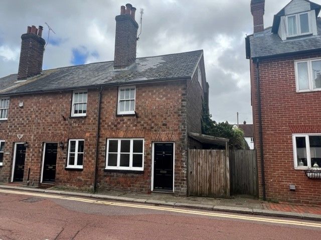 2 bed end terrace house to rent in High Street, Robertsbridge TN32 - Zoopla