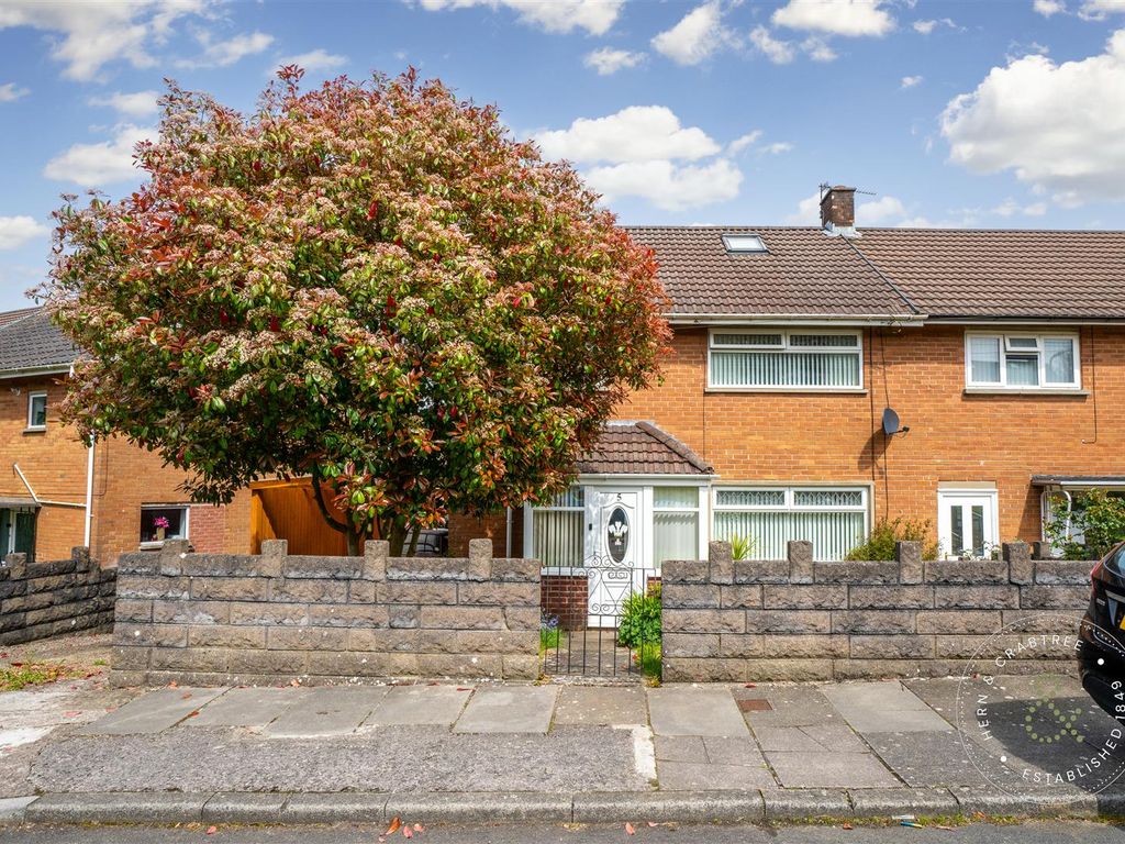 3 bed end terrace house for sale in Yew Tree Close, Pentrebane, Cardiff ...