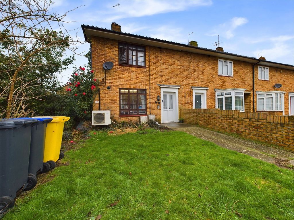2 Bed End Terrace House For Sale In Barrington Close Goring By Sea