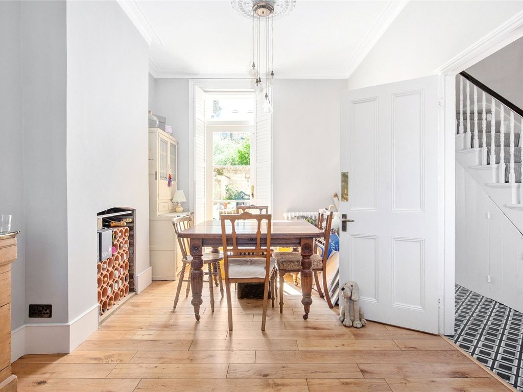4 bed property for sale in York Way, Tufnell Park N7, £1,225,000 - Zoopla