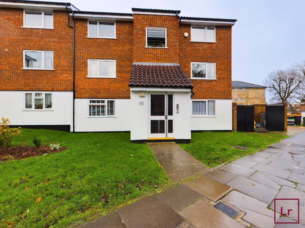 2 bed flat for sale in Makepeace Road, Northolt, Middlesex UB5 - Zoopla