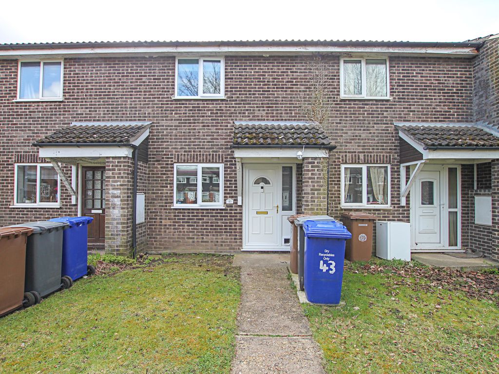 2 bed terraced house to rent in Marigold Drive, Red Lodge IP28, £795 ...