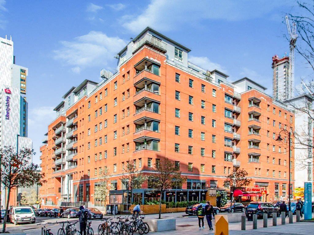1 Bed Flat For Sale In The Quadrangle 1 Lower Ormond Street 1-bed-flat-for-sale-in-the-quadrangle-1-lower-ormond-street