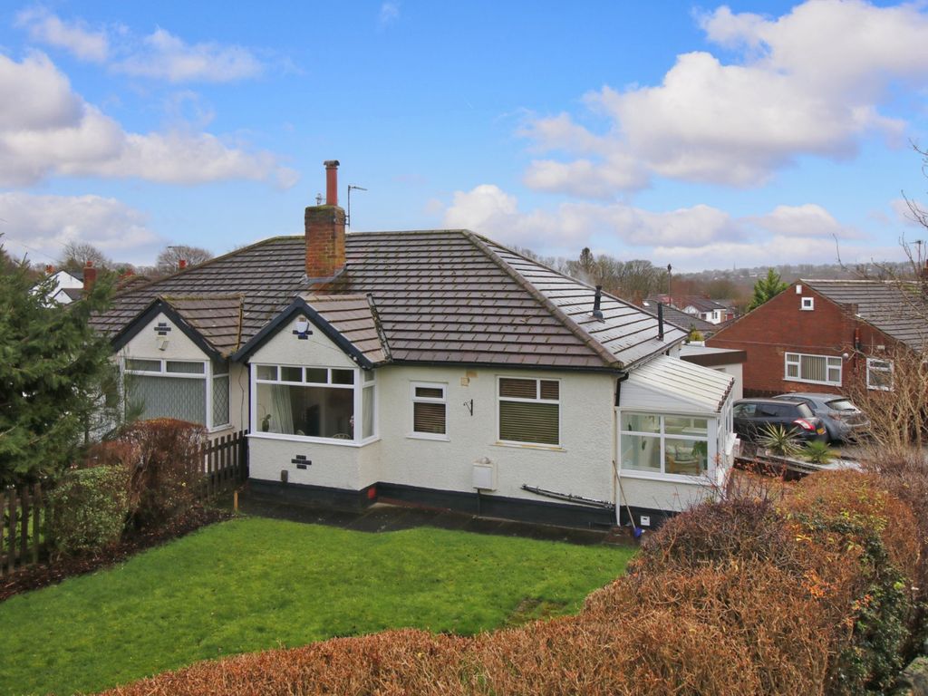 2 Bed Semi Detached Bungalow For Sale In Woodway Horsforth Leeds