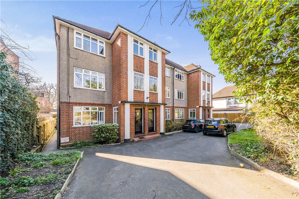 2 bed flat for sale in Albany Court, Richmond Road, Kingston Upon ...