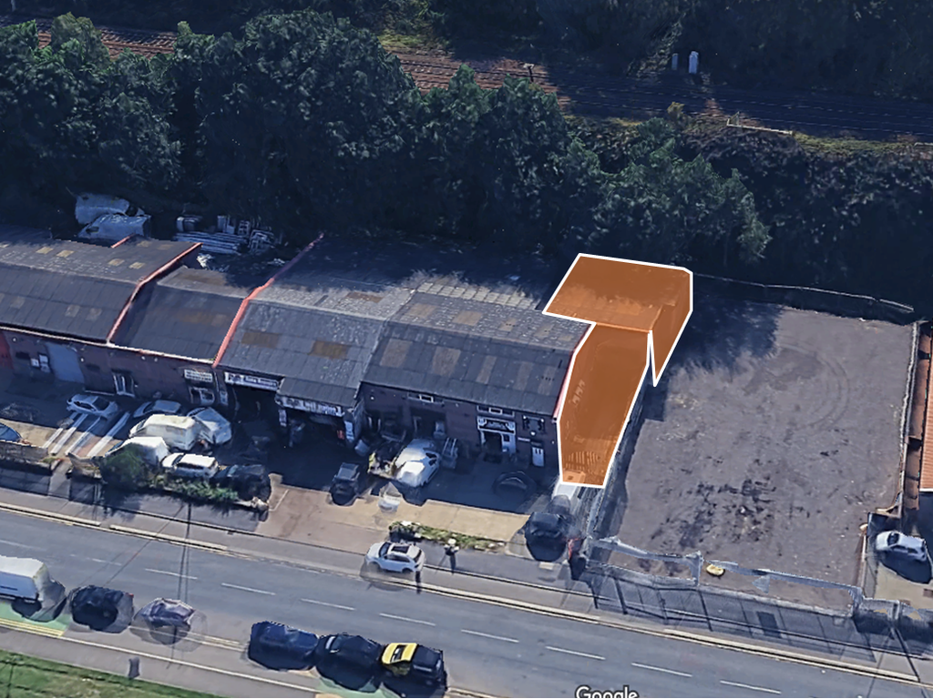 Light industrial to let in Stanningley Road, Leeds LS13, Non quoting ...