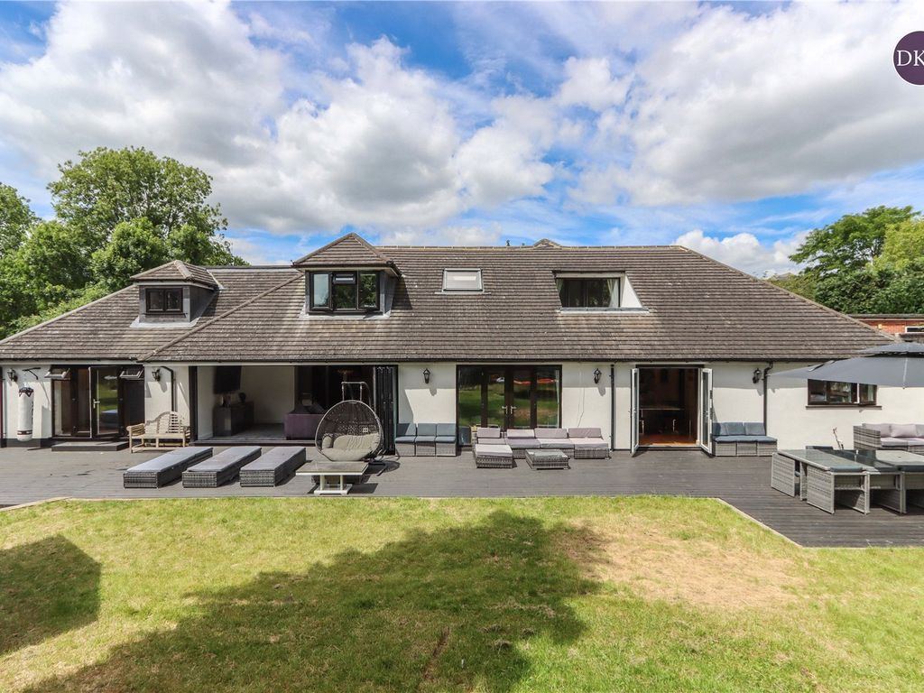 8 bed detached house for sale in Bellmount Wood Avenue, Watford ...
