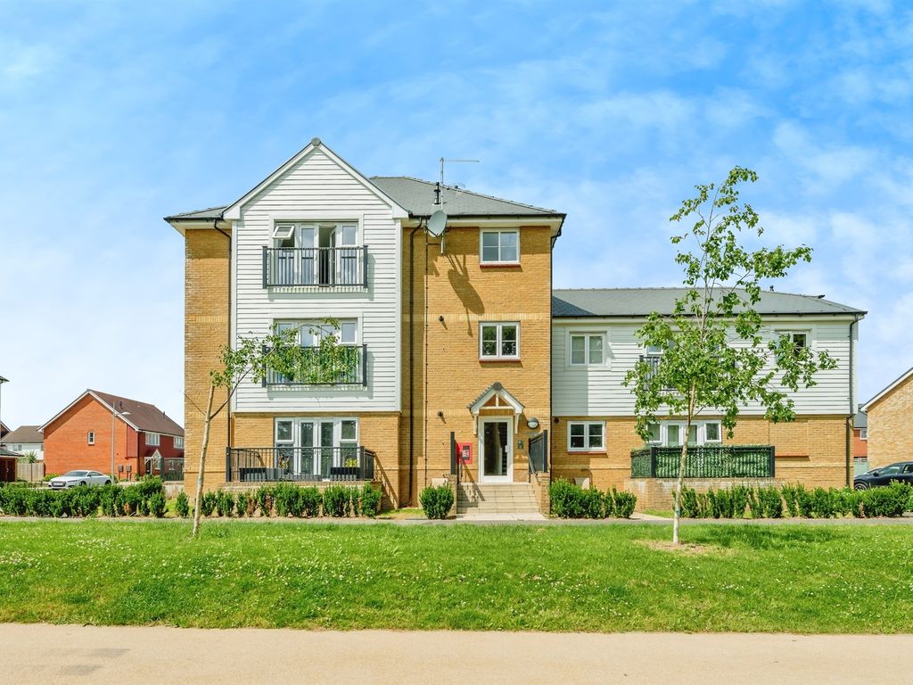 1 bed flat for sale in Somerset Road, Faygate, Horsham RH12, £134,750 ...