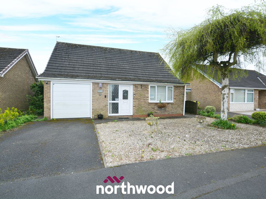 3 bed bungalow for sale in Hovedene Drive, Howden, Goole DN14, £385,000 ...