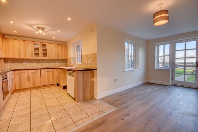 4 bed terraced house for sale in Ugthorpe, Whitby YO21 - Zoopla