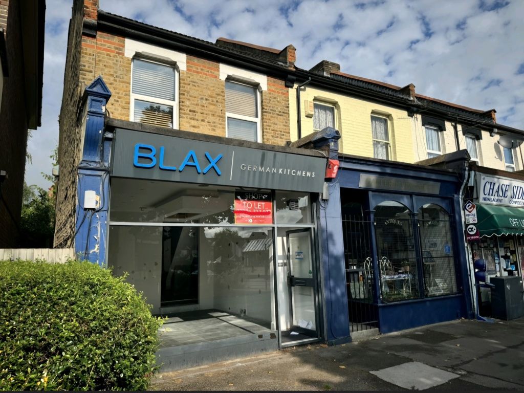 Retail premises to let in 64 Chase Side, Enfield, Greater London EN2, £ ...
