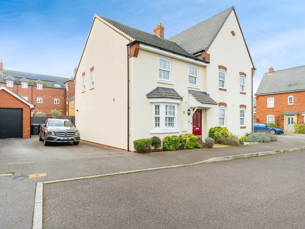 3 Bed Semi Detached House For Sale In Bird Grove Kempston Bedford