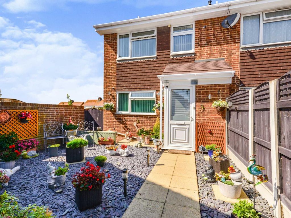2 bed end terrace house for sale in Palmer Crescent, Margate, Kent CT9 ...