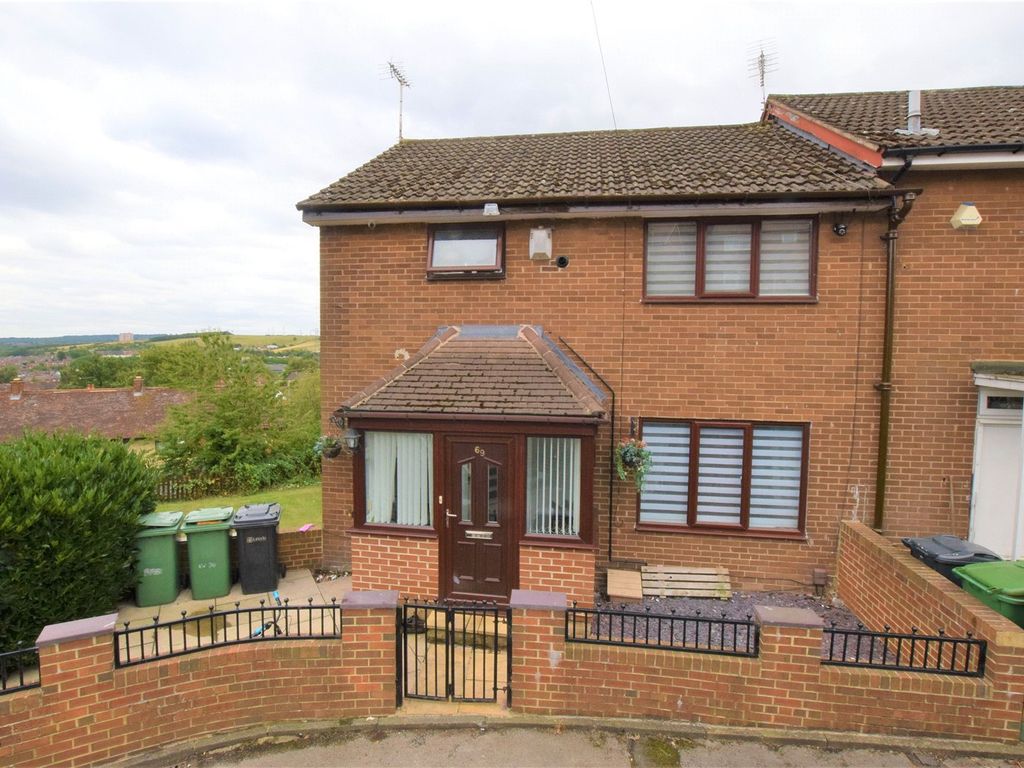 3 bed terraced house for sale in Bawn Approach, Leeds LS12 - Zoopla
