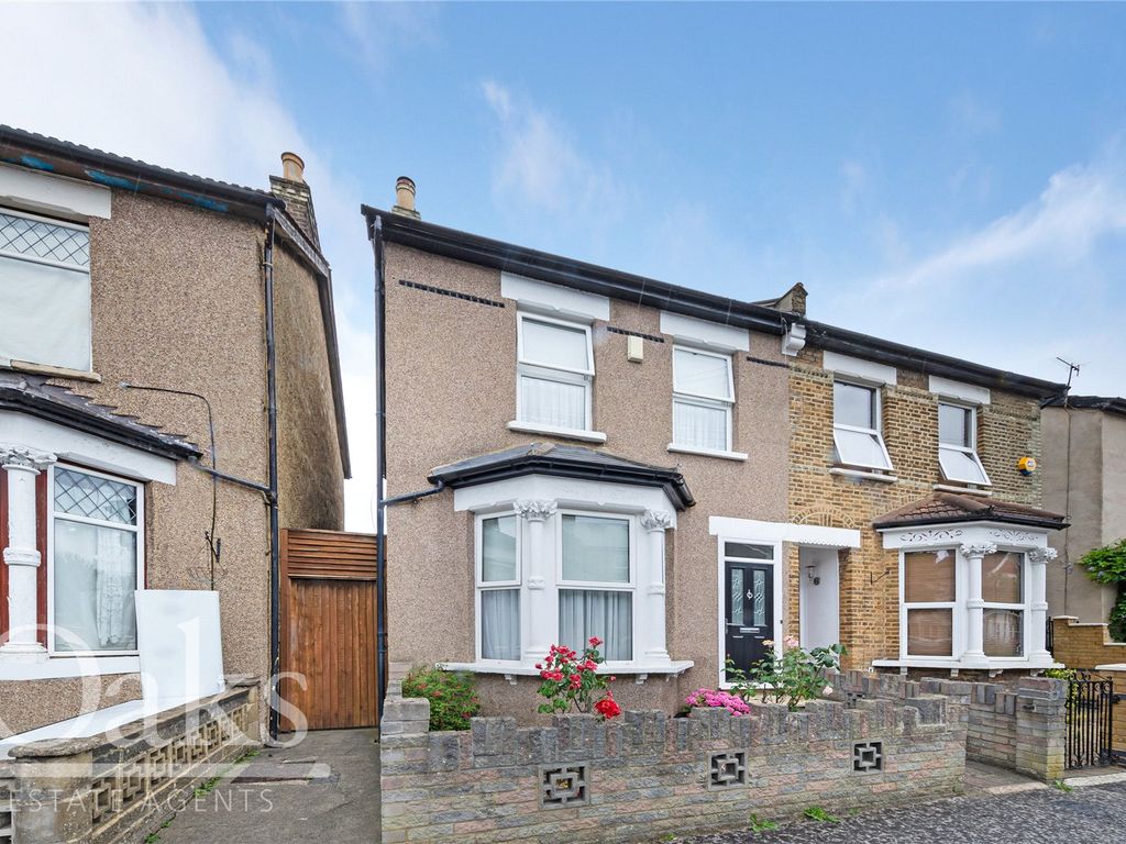 4 Bed Semi Detached House For Sale In Alexandra Road Addiscombe