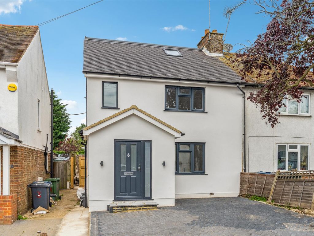 3 bed semi-detached house for sale in Tower Street, High Wycombe HP13 ...