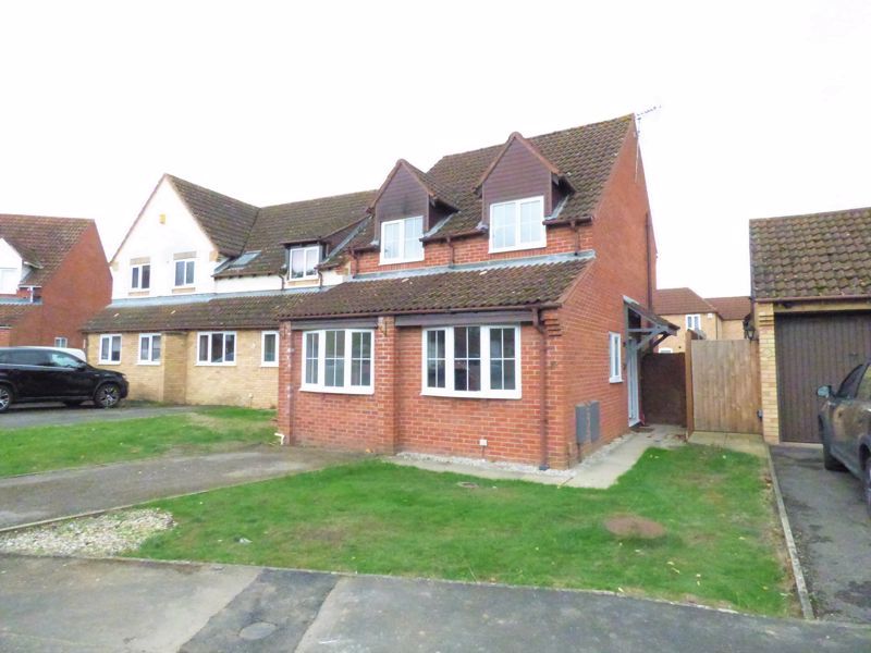 3 Bed Detached House For Sale In Water Wheel Close Quedgeley