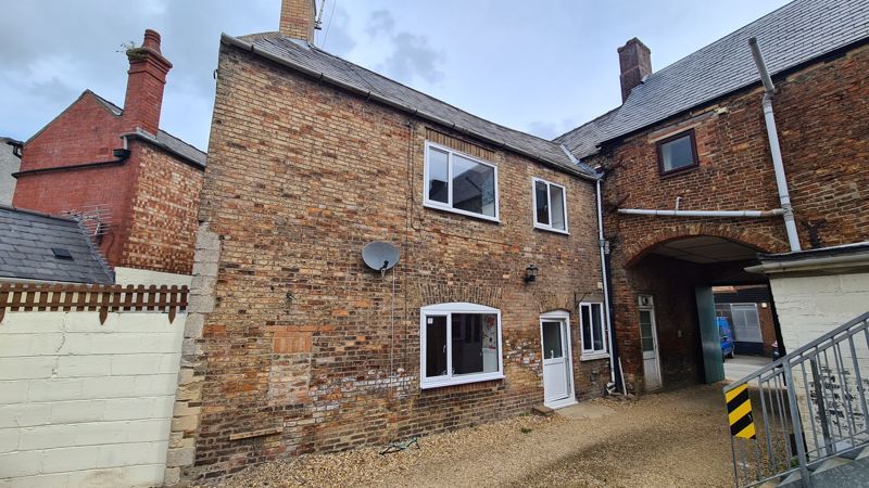 3 bed terraced house for sale in South Street, Crowland PE6 - Zoopla