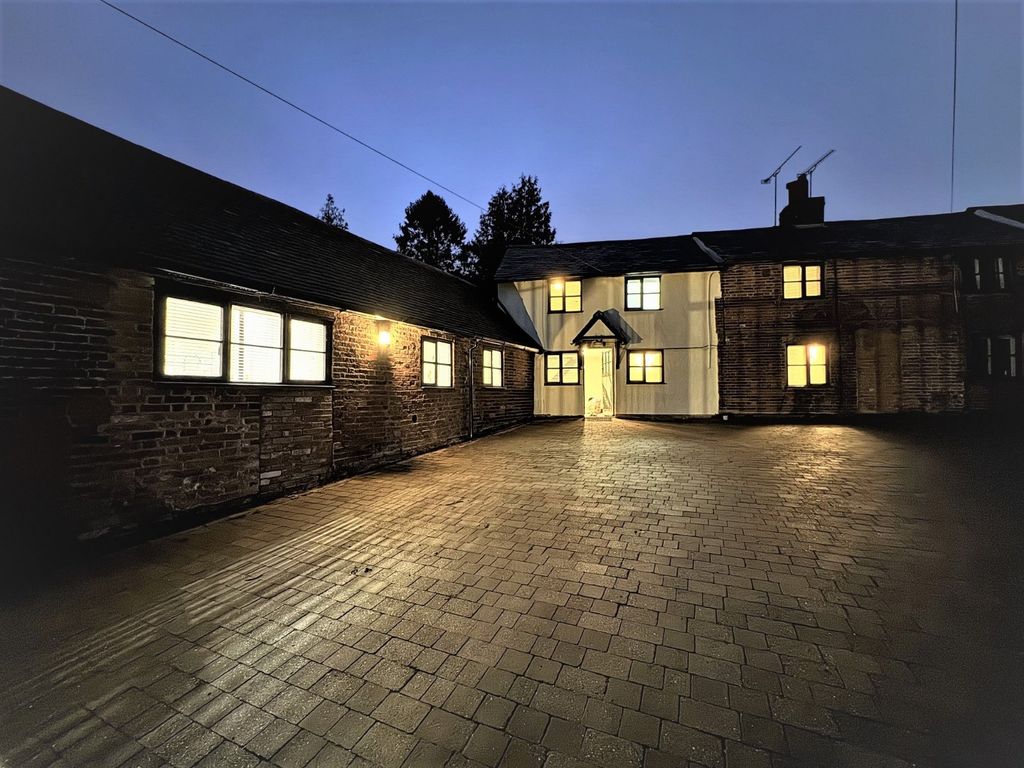 2 bed end terrace house to rent in Tilekiln Green, Great Hallingbury ...
