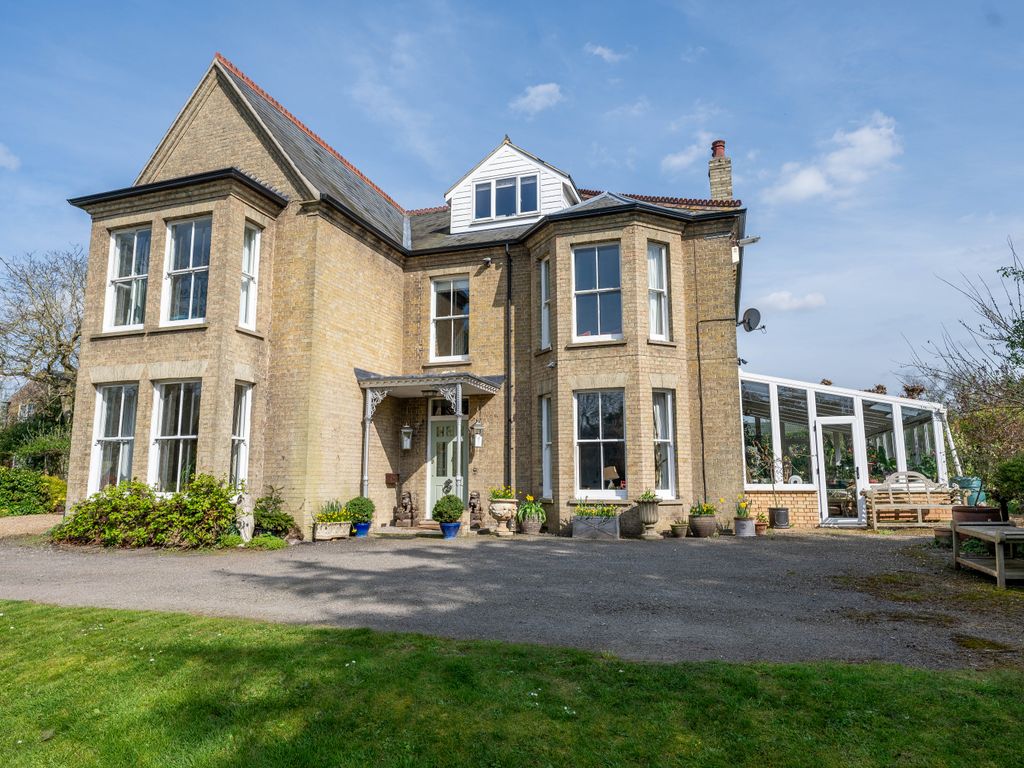 5 bed detached house for sale in London Road, Downham Market PE38, £ ...