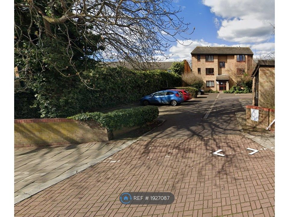 1 bed flat to rent in Rectory Lane, London SW17, £1,550 pcm - Zoopla