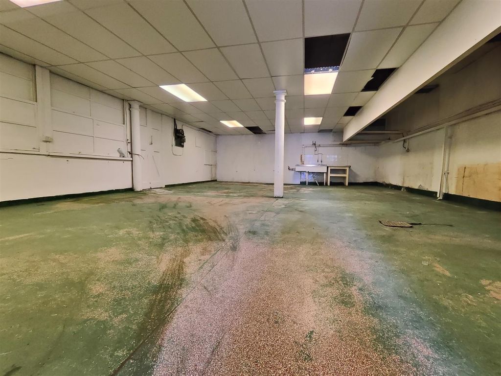 Light industrial to let in Colne Valley Business Park, Linthwaite, Huddersfield HD7 - Zoopla