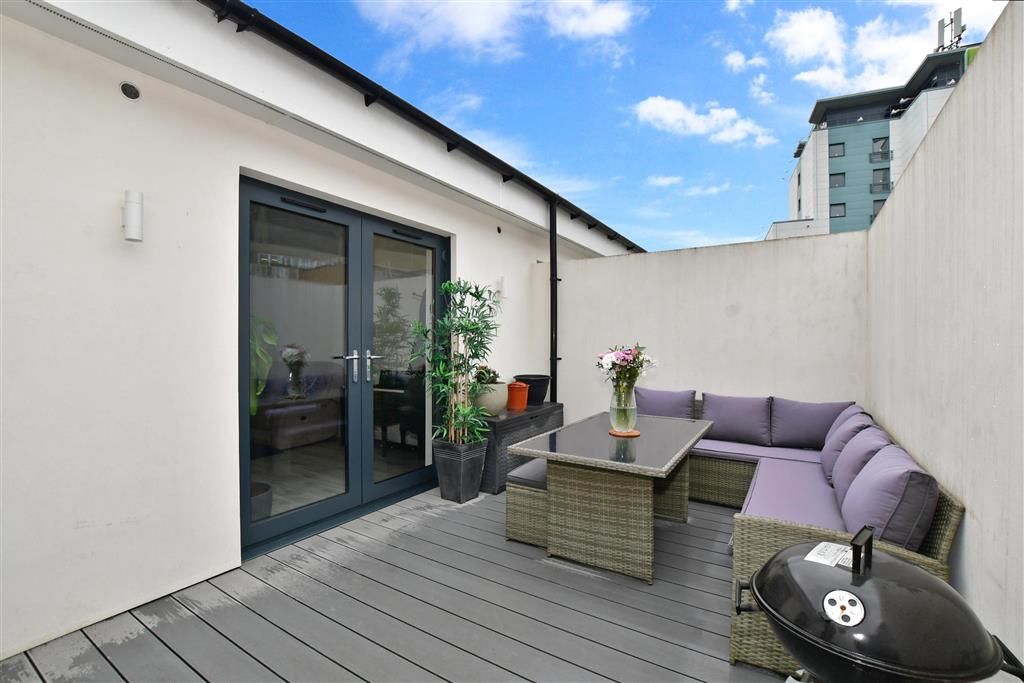 2 bed flat for sale in Church Street, Croydon, Surrey CR0 - Zoopla