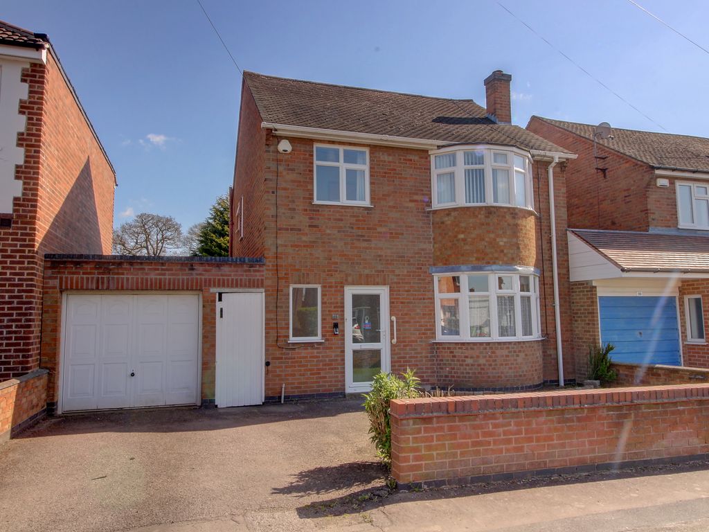 3 bed detached house for sale in Evelyn Road, Leicester LE3, £200,000 ...