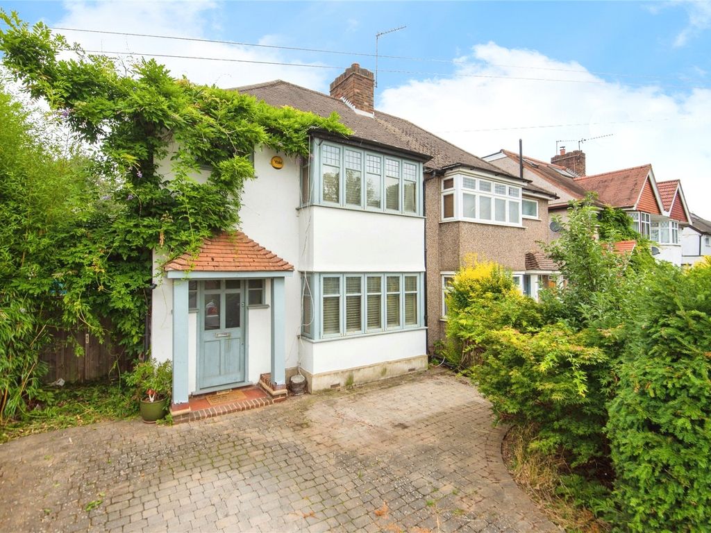 3 Bed Semi Detached House For Sale In Argyle Avenue Whitton Hounslow