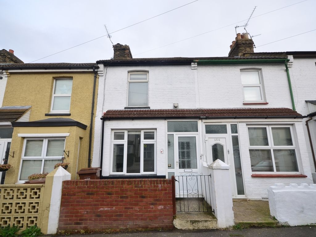 3 Bed Terraced House To Rent In Milton Road Gillingham Me7 £1 250 Pcm