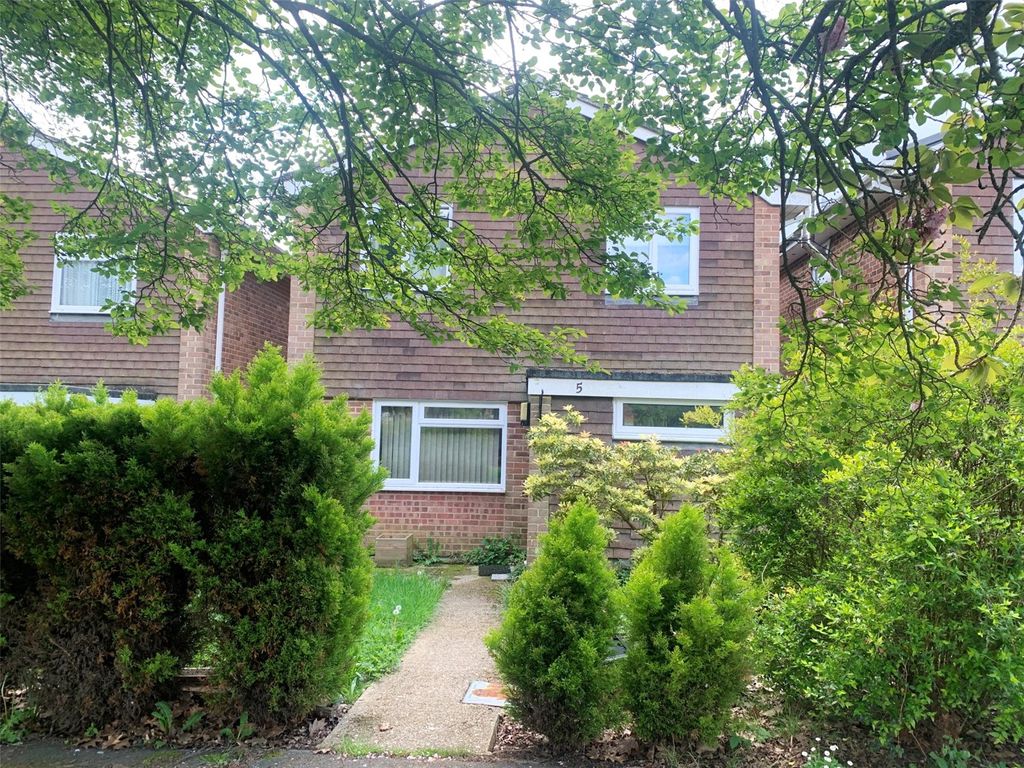 4 bed detached house for sale in Warren Place, Calmore, Southampton ...