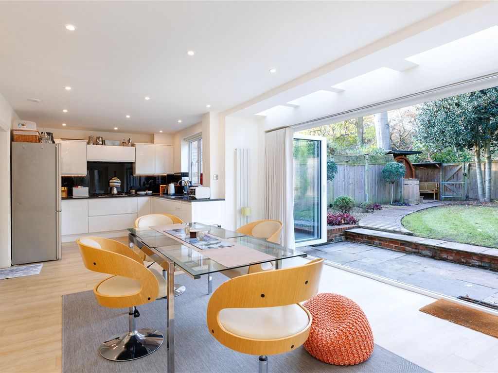 4 bed end terrace house for sale in Beech Close, Wimbledon, London SW19 ...