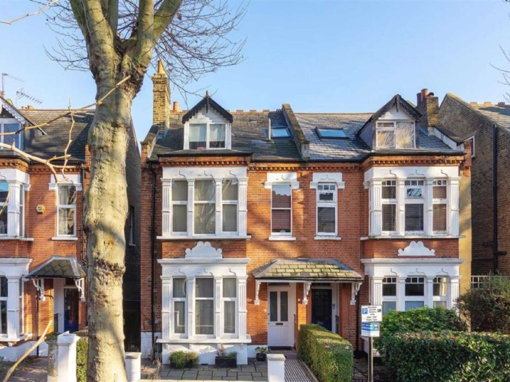 1 bed flat for sale in Thornton Avenue, London W4, £350,000 - Zoopla