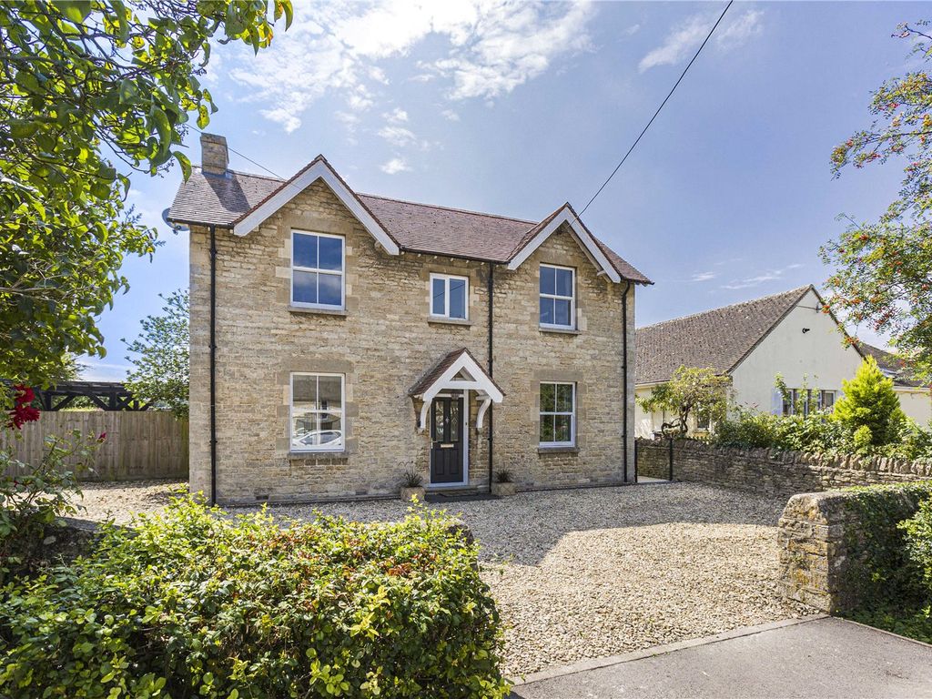 3 bed detached house for sale in Main Road, Long Hanborough OX29, £ ...