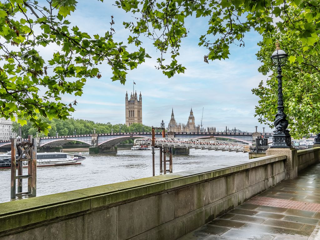 2 bed flat for sale in Albert Embankment, London SE1, £1,100,000 - Zoopla