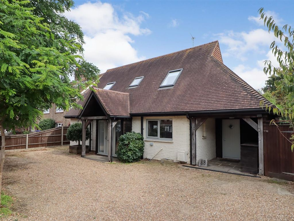 5 bed detached house for sale in Rusper Road, Horsham RH12 - Zoopla