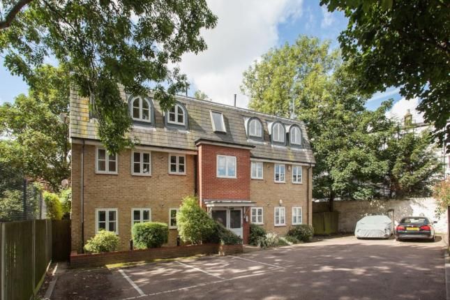 2 bed flat to rent in Lyham Road, Clapham SW2, £1,998 pcm - Zoopla